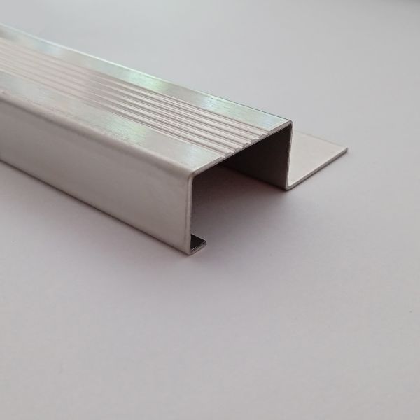 Protectie din inox pentru trepte ceramice - ITC120